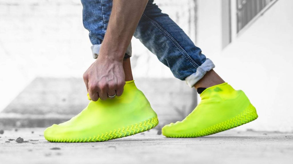 How to Waterproof Running Shoes? Find Out the 4 Best Ways You Can!